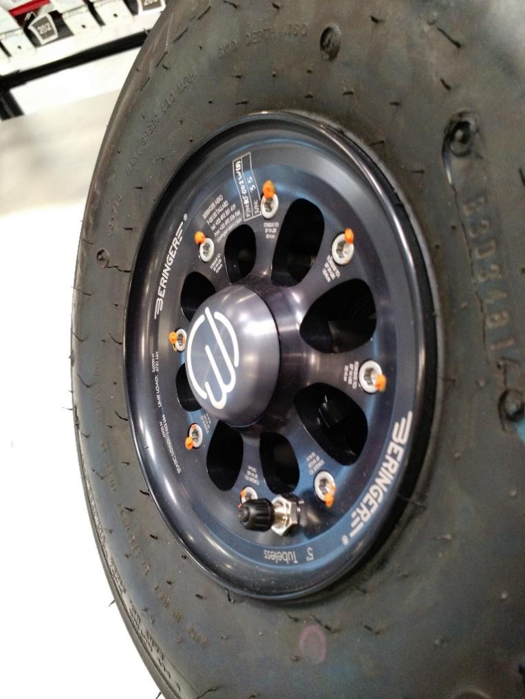 Main Landing Gear (MLG) Wheel and Axle Removal